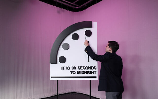 Gaza war among fears as 'Doomsday Clock' stays close to midnight | The ...