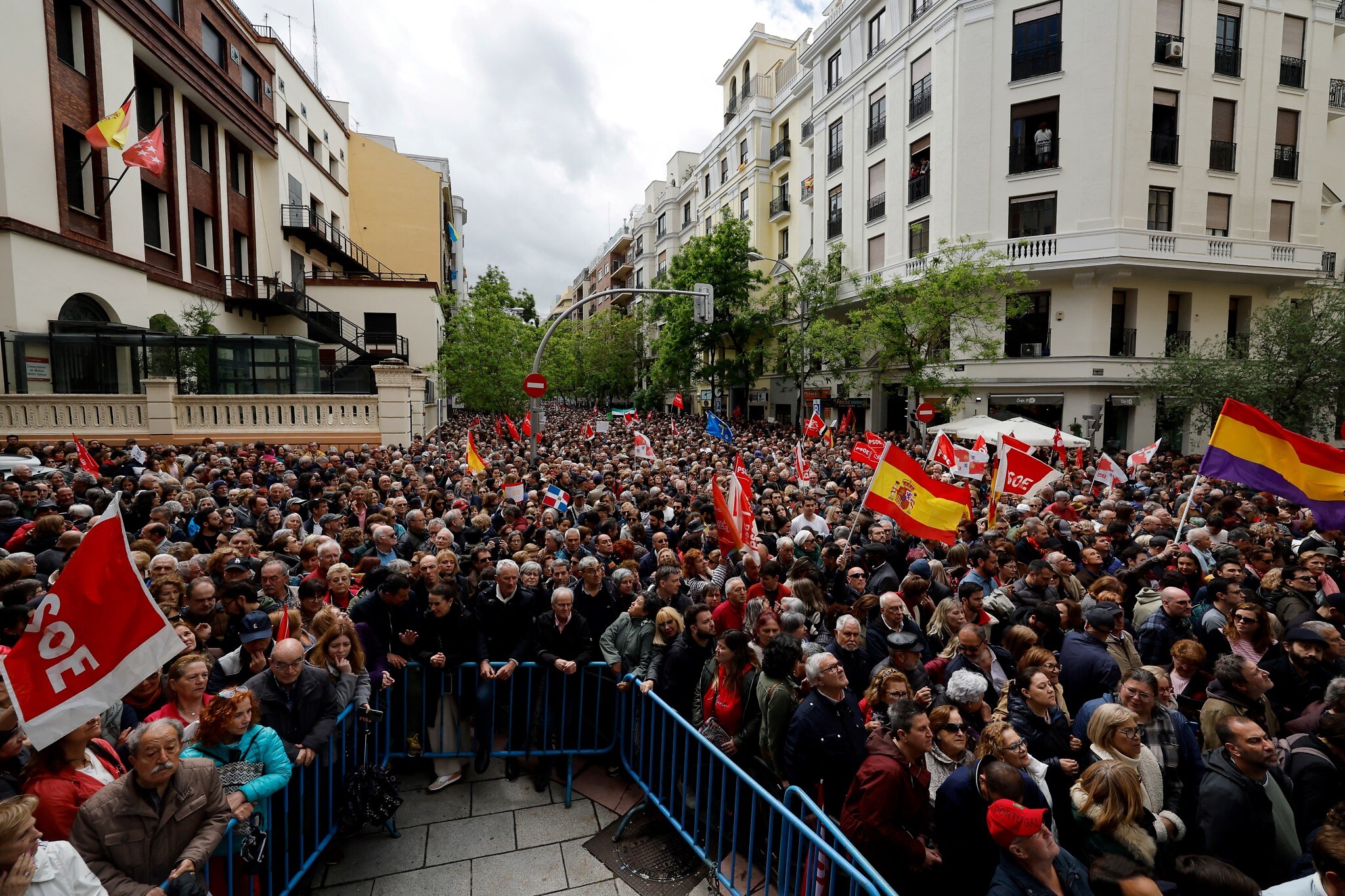 Spain's PM won't resign, slams 'deliberate disinformation' of ...