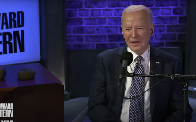 In surprise interview, Biden tells Howard Stern that he's 'happy to ...