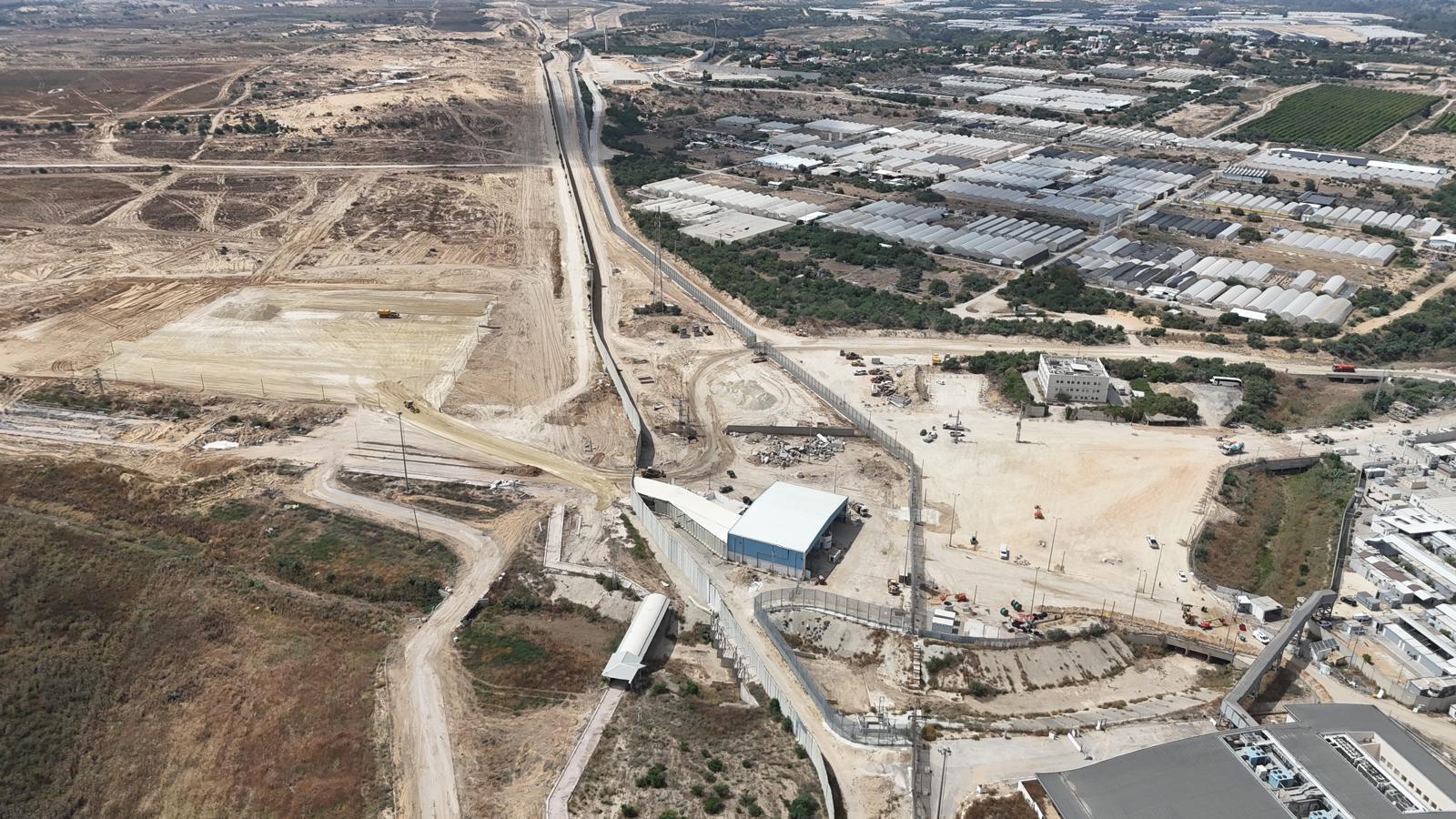 Israel opens Erez crossing to Gaza aid for first time as Blinken tours ...