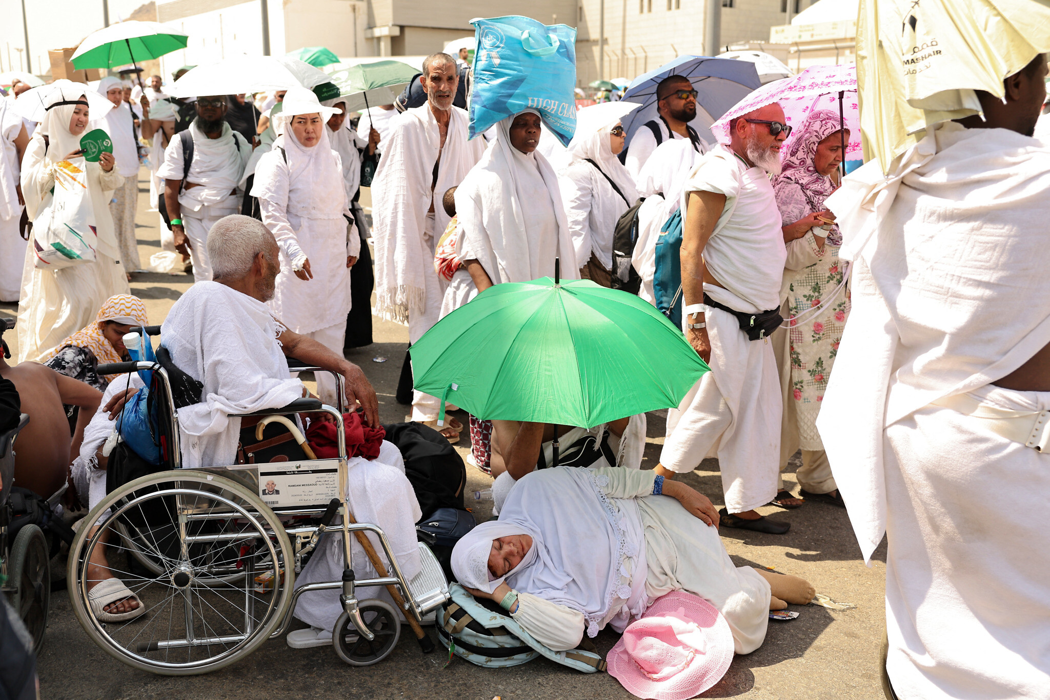 Deaths reported in Mecca as Muslims complete last hajj ritual in ...