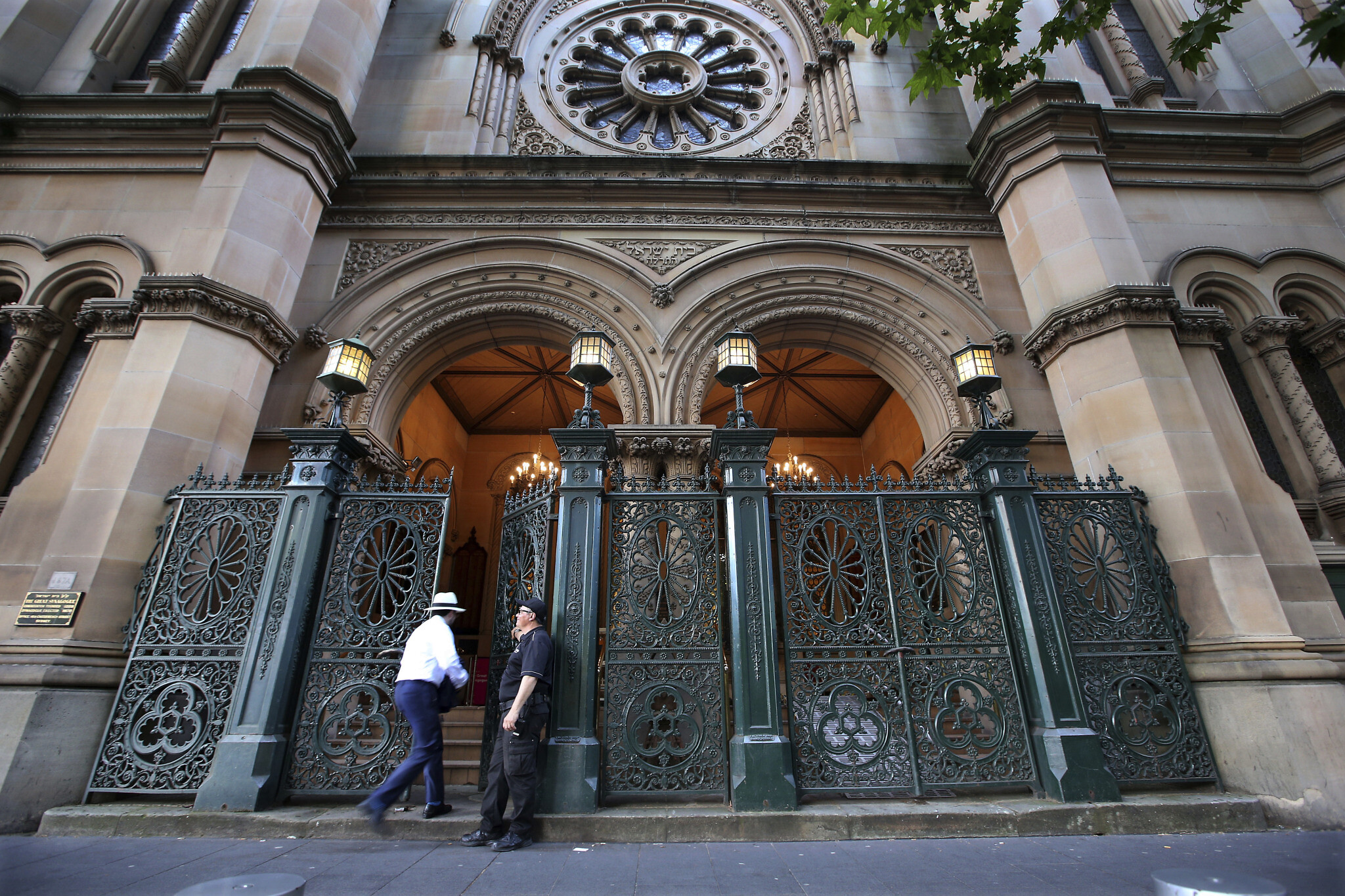 Australian Imam who apologized for antisemitic sermon now calls to ...