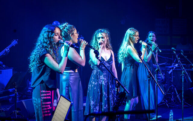 Four teenage 'wonders' impacted by Oct. 7 sing emotional vocals at ...