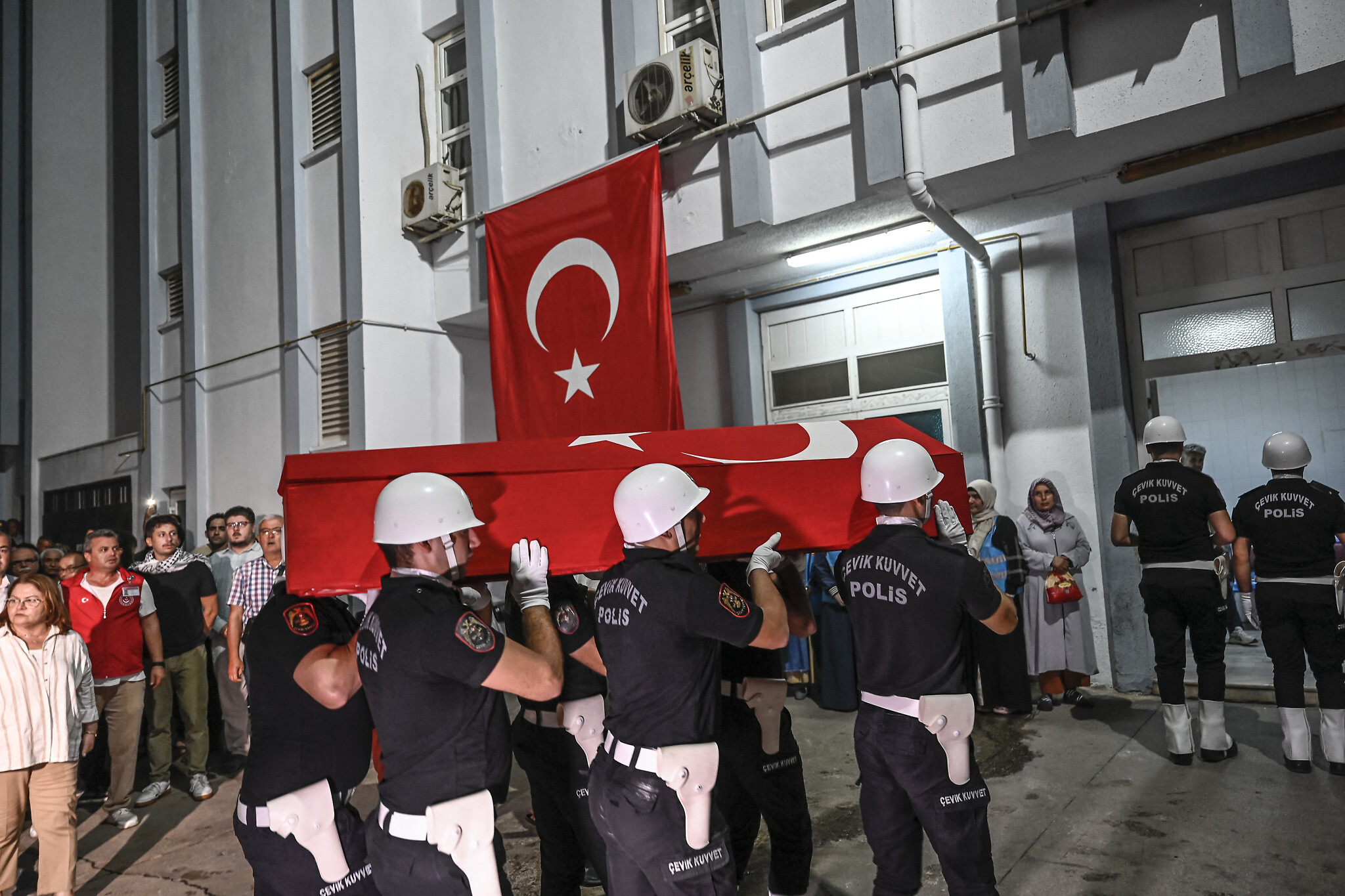 American-Turkish activist killed in West Bank is laid to rest in Turkey ...