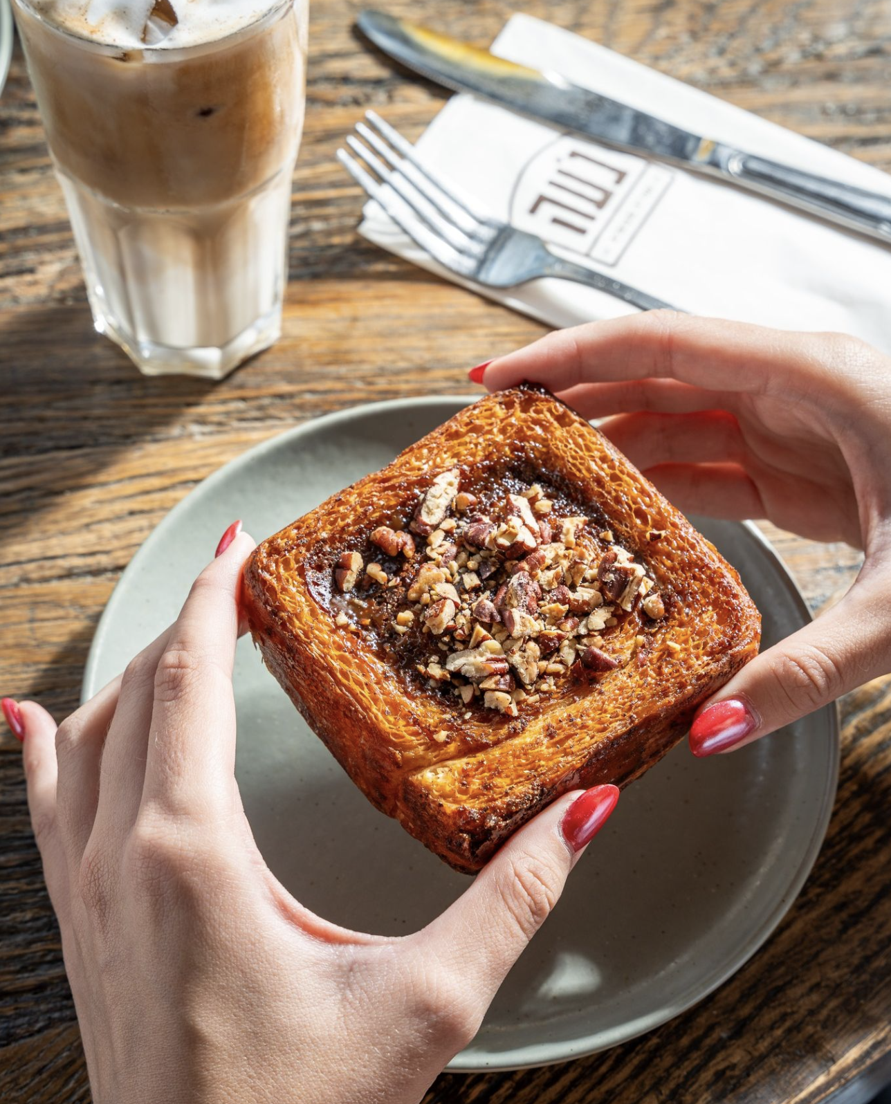 Craving pastries that won't flake out? Head for the (Jerusalem) Hills ...