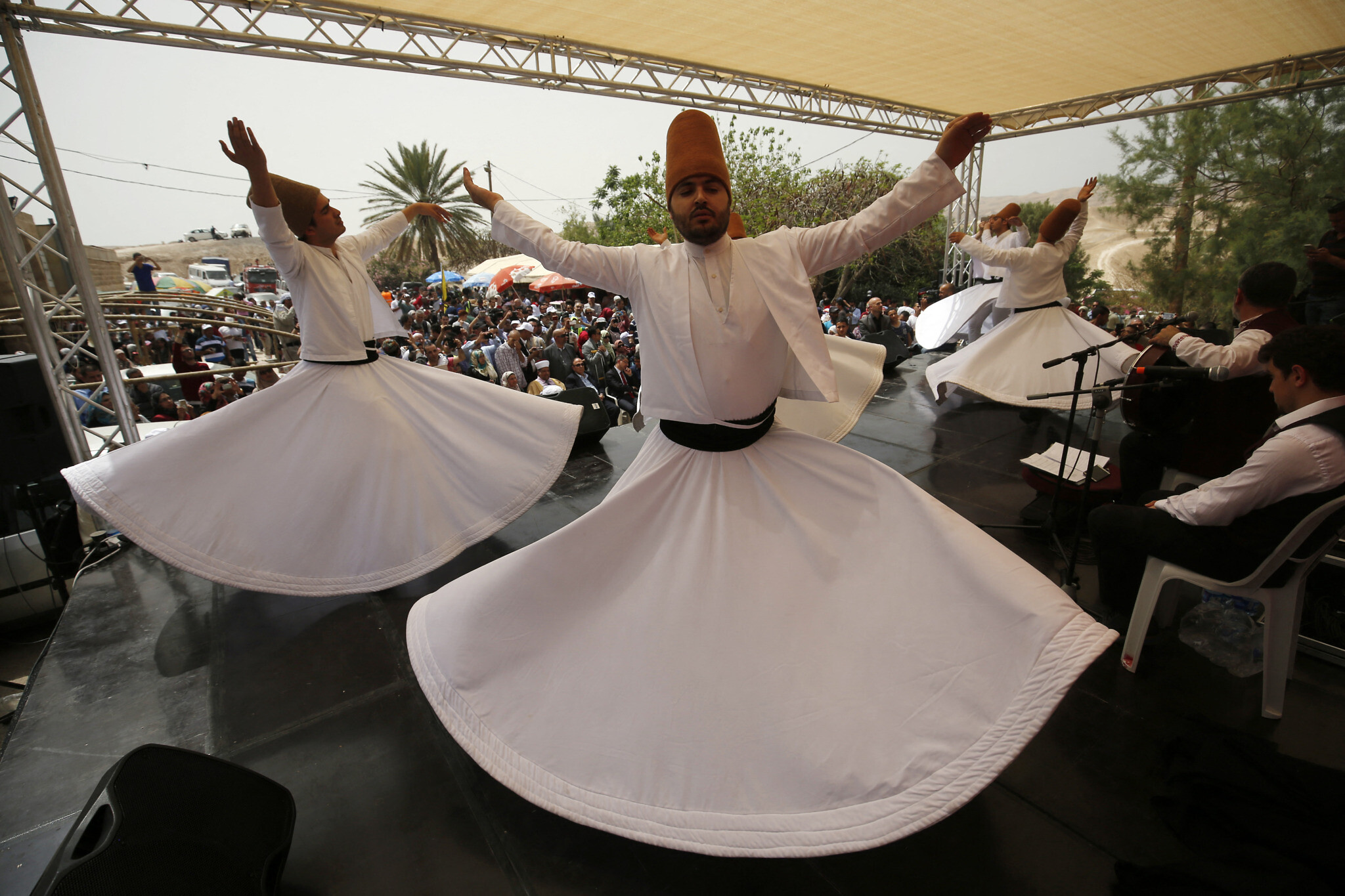 This Muslim scholar wants to revive the 'Judeo-Islamic tradition ...