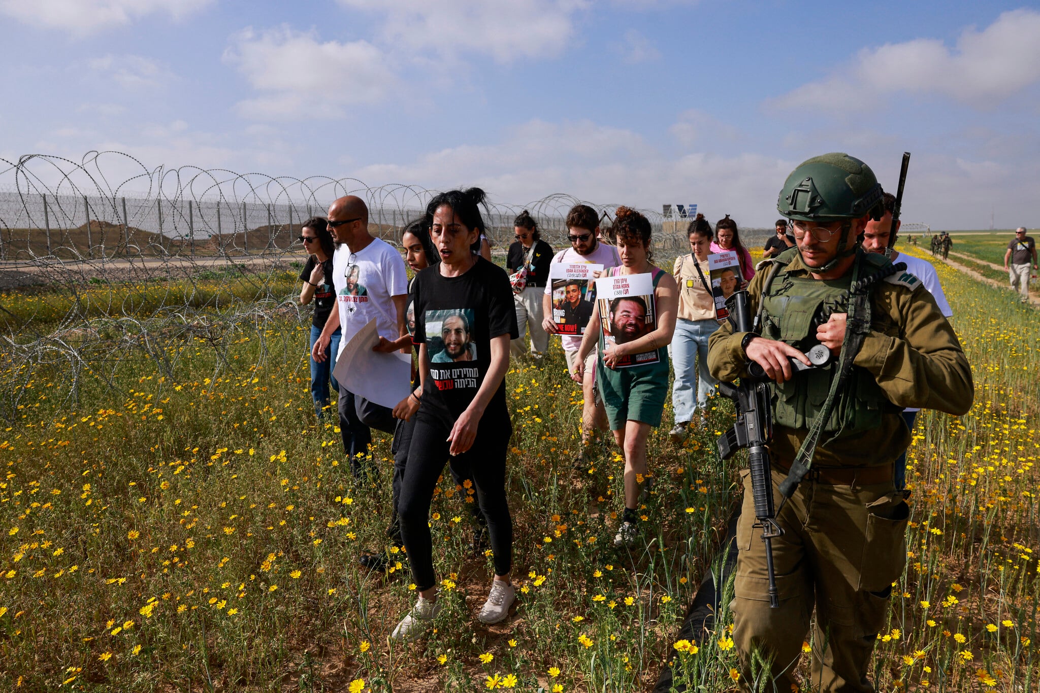 Over 40,000 in Tel Aviv protest Netanyahu over move to fire Shin Bet ...