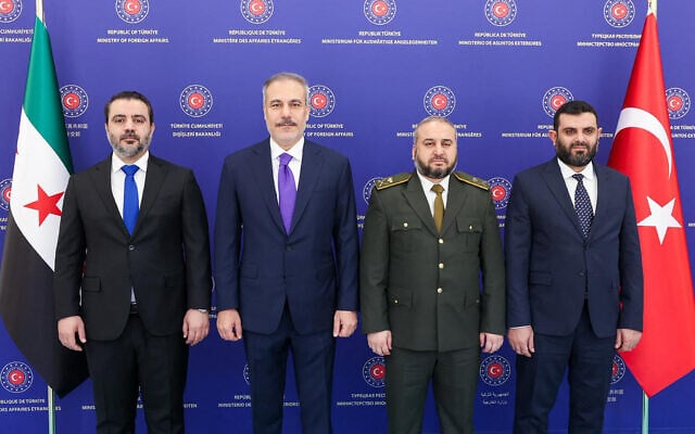Turkey to supply Syria with arms, equipment under new military accord ...