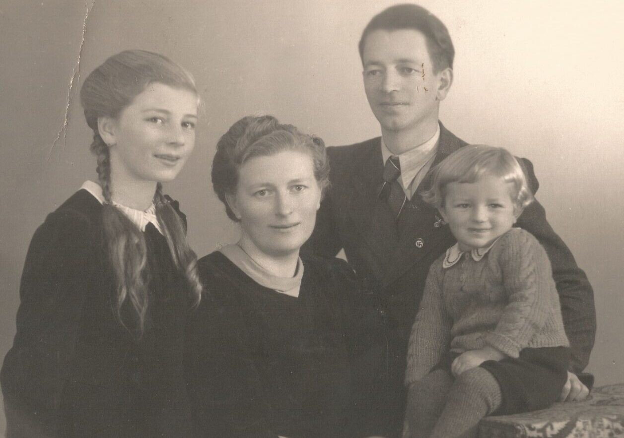 In 1938, an Austrian Nazi family looted a Jewish home. Their heirs ...