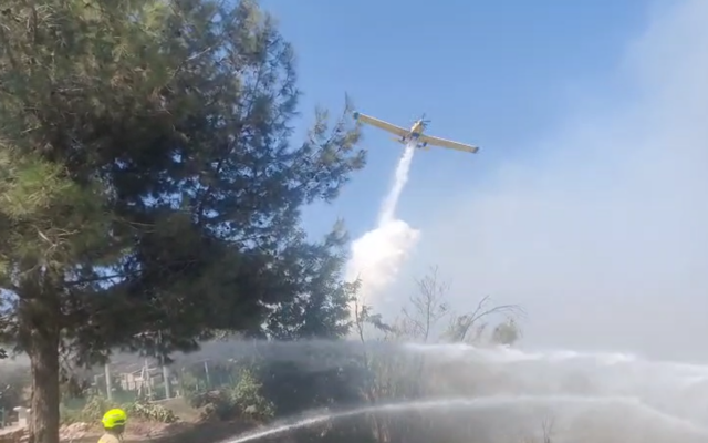 Large brush fire burns near Mevaseret Zion; police may close Tel Aviv ...