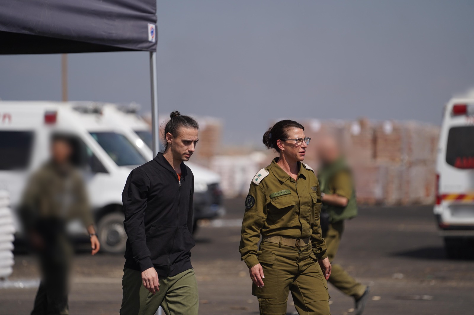 Oct. 13: Bodies of 4 hostages arrive at forensic institute for ID ...