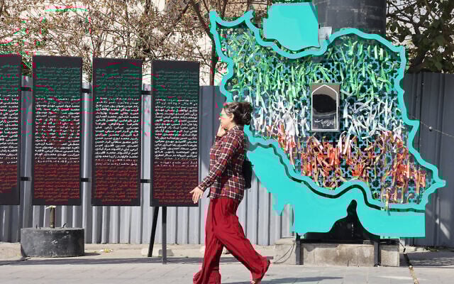 Donde puedo ver el video de la reina del arroz con pollo