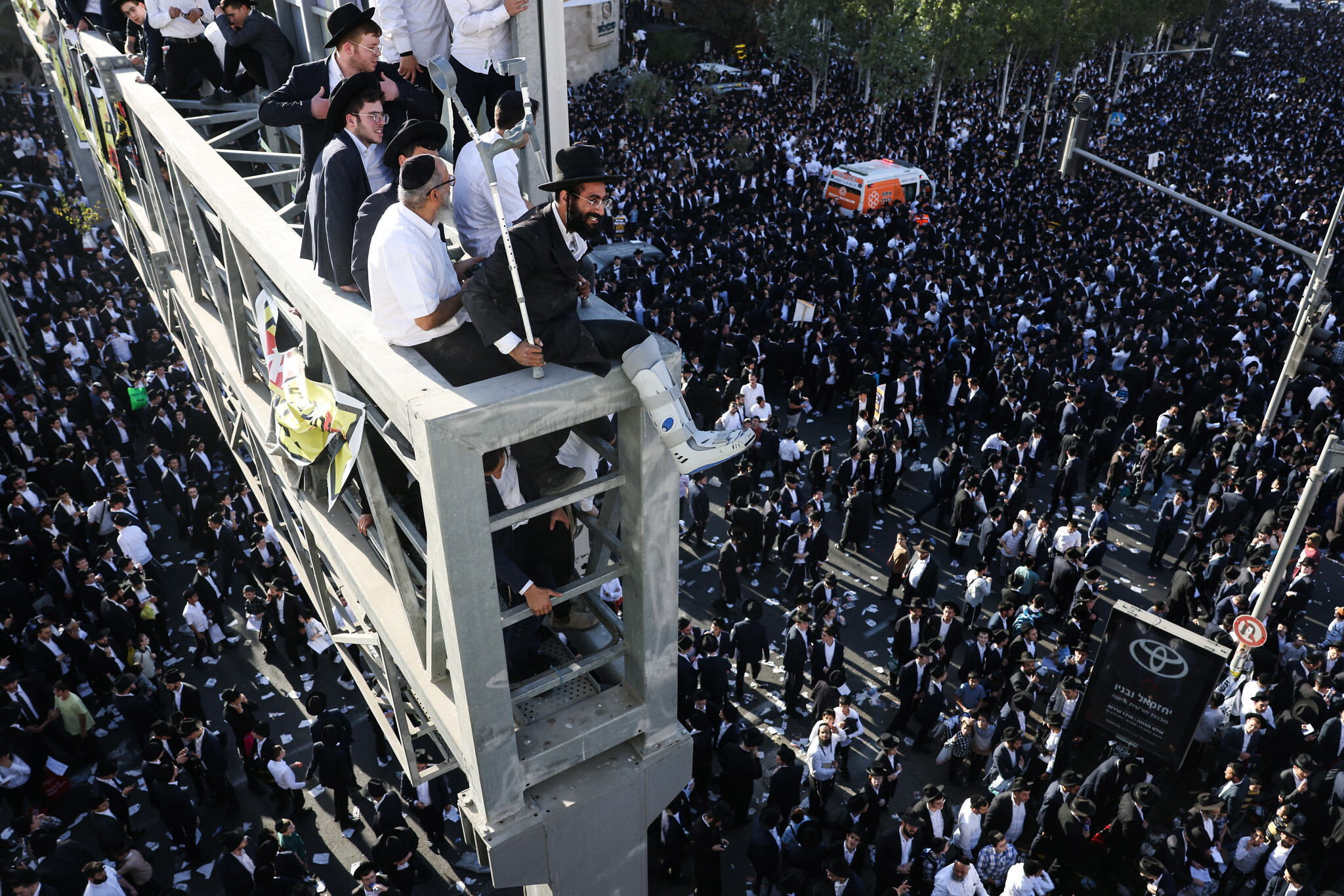 Man dies falling from unfinished high-rise amid ultra-Orthodox protest ...
