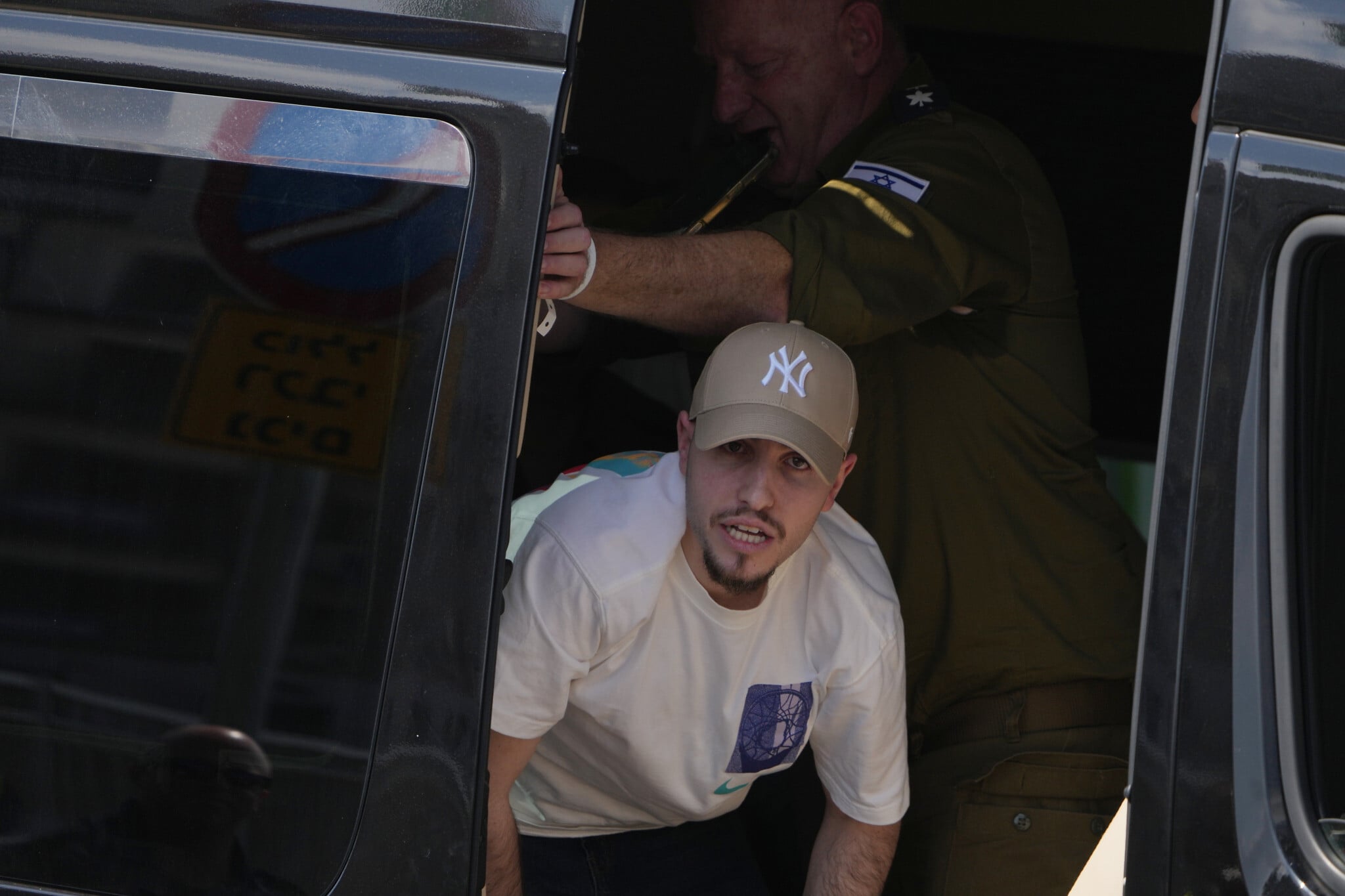 Oct. 13: Bodies of 4 hostages arrive at forensic institute for ID ...