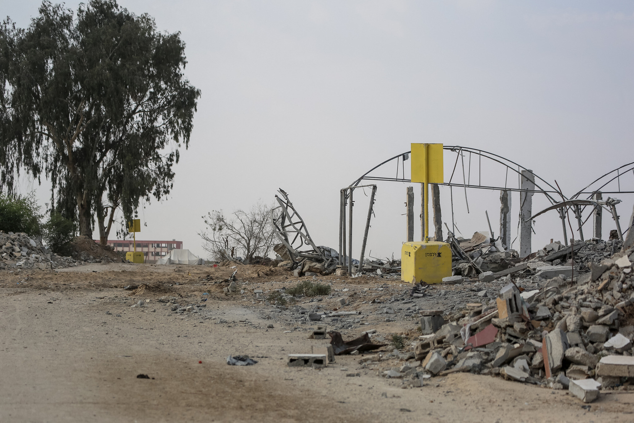 IDF receives casket with apparent body of hostage from Red Cross in ...
