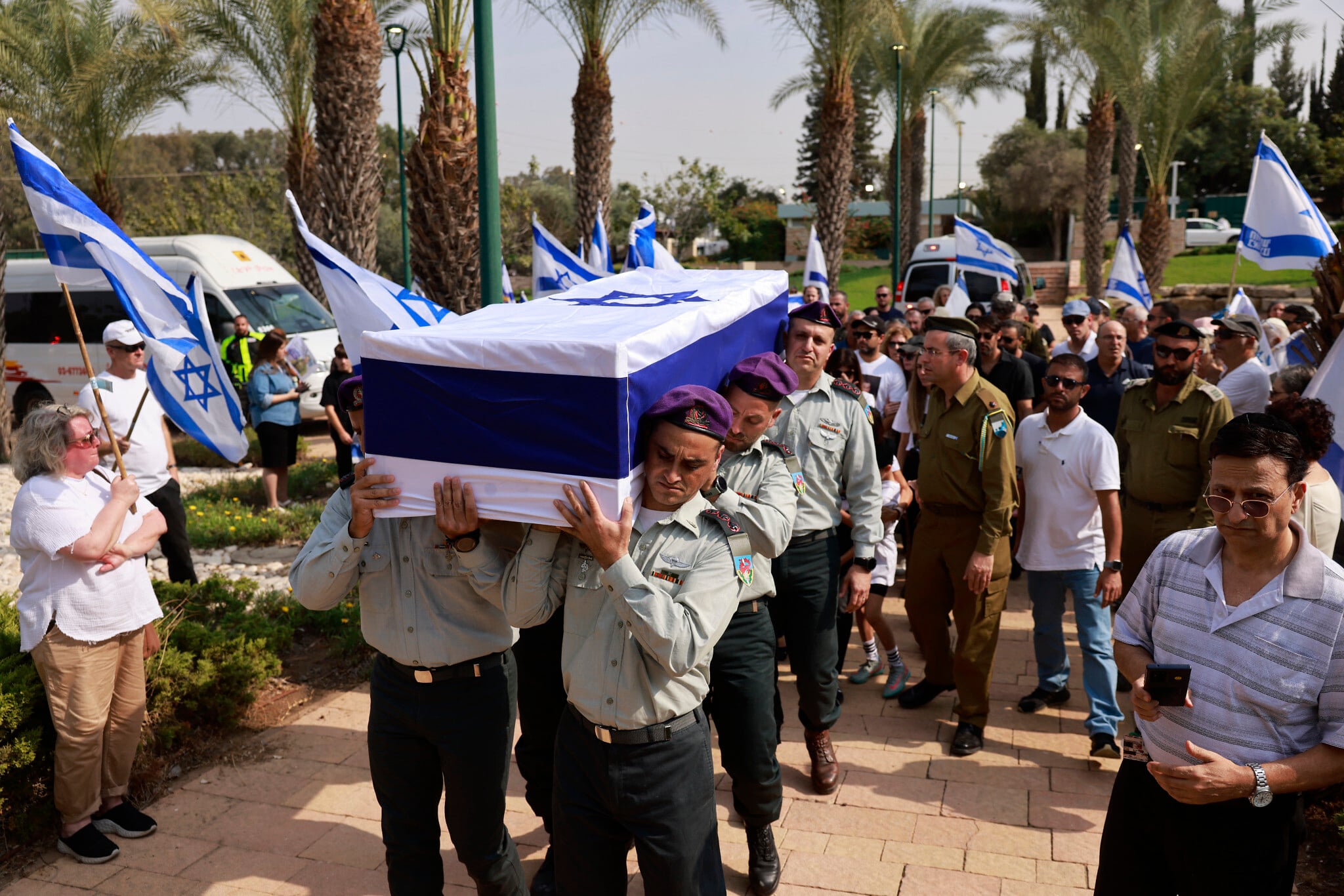 IDF receives casket with apparent body of hostage from Red Cross in ...
