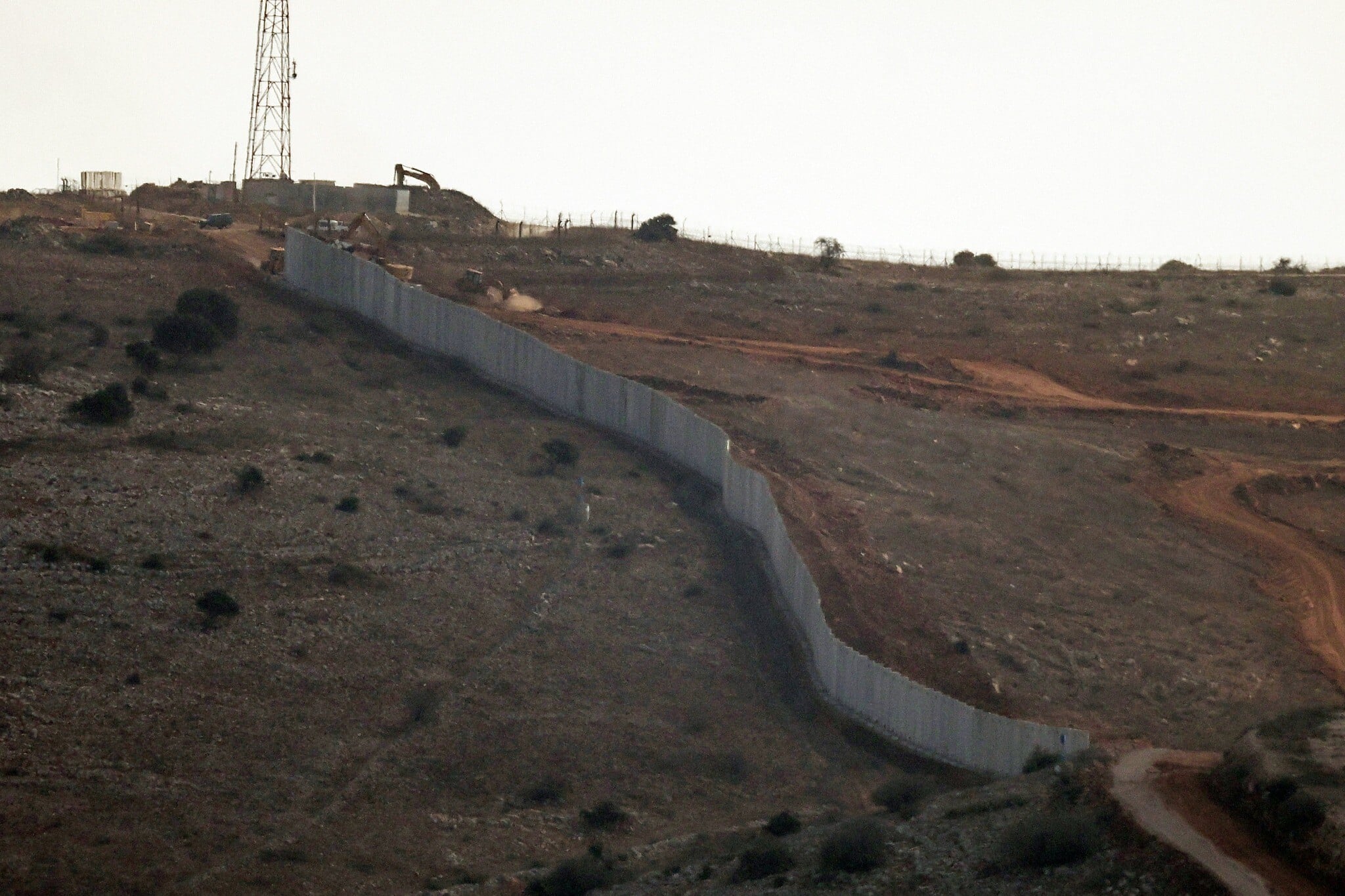 Lebanon to file UN complaint accusing Israel of building border wall ...