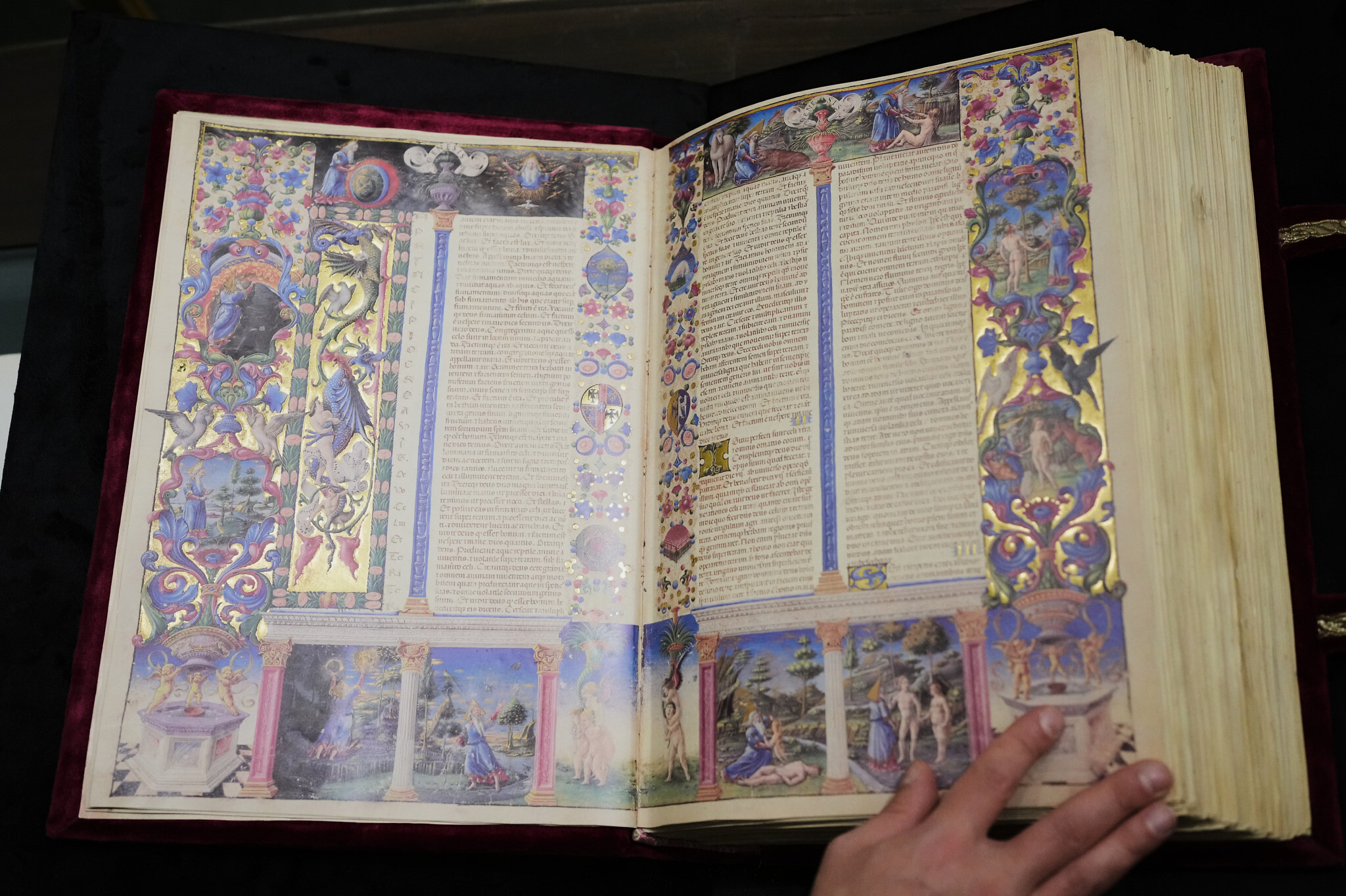 ‘Mona Lisa of manuscripts’: Rare 15th-century bible on display in Rome ...