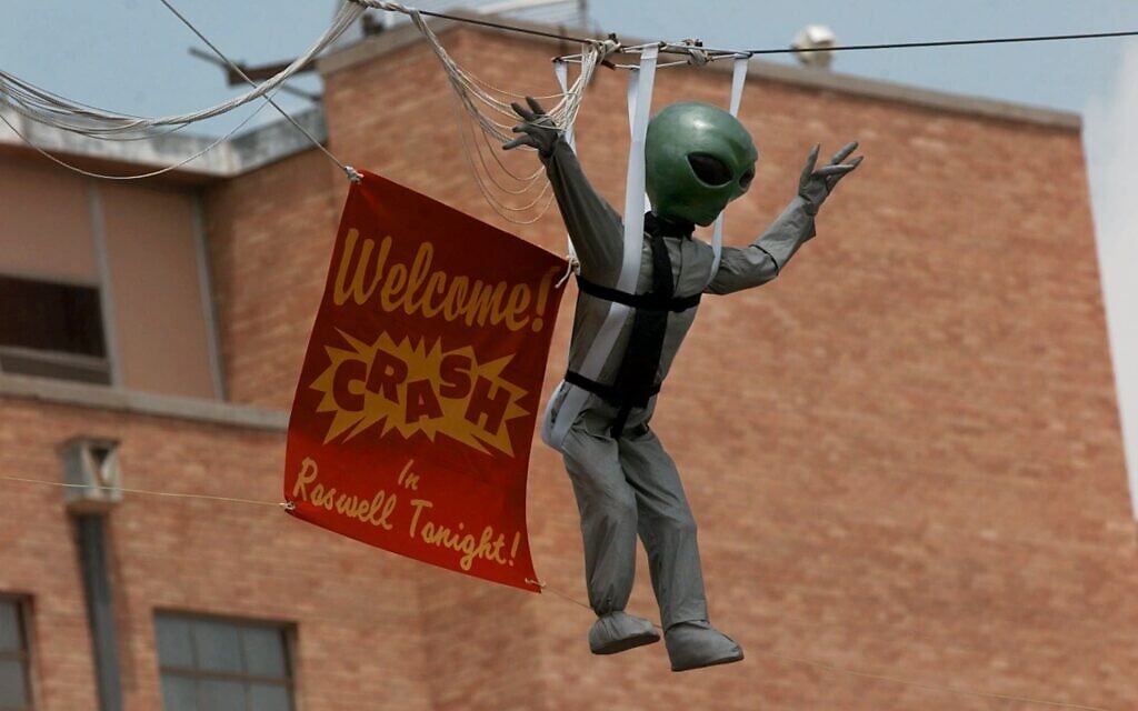 Roswell, New Mexico, is rife with UFOs, scorpions and conspiracy ...
