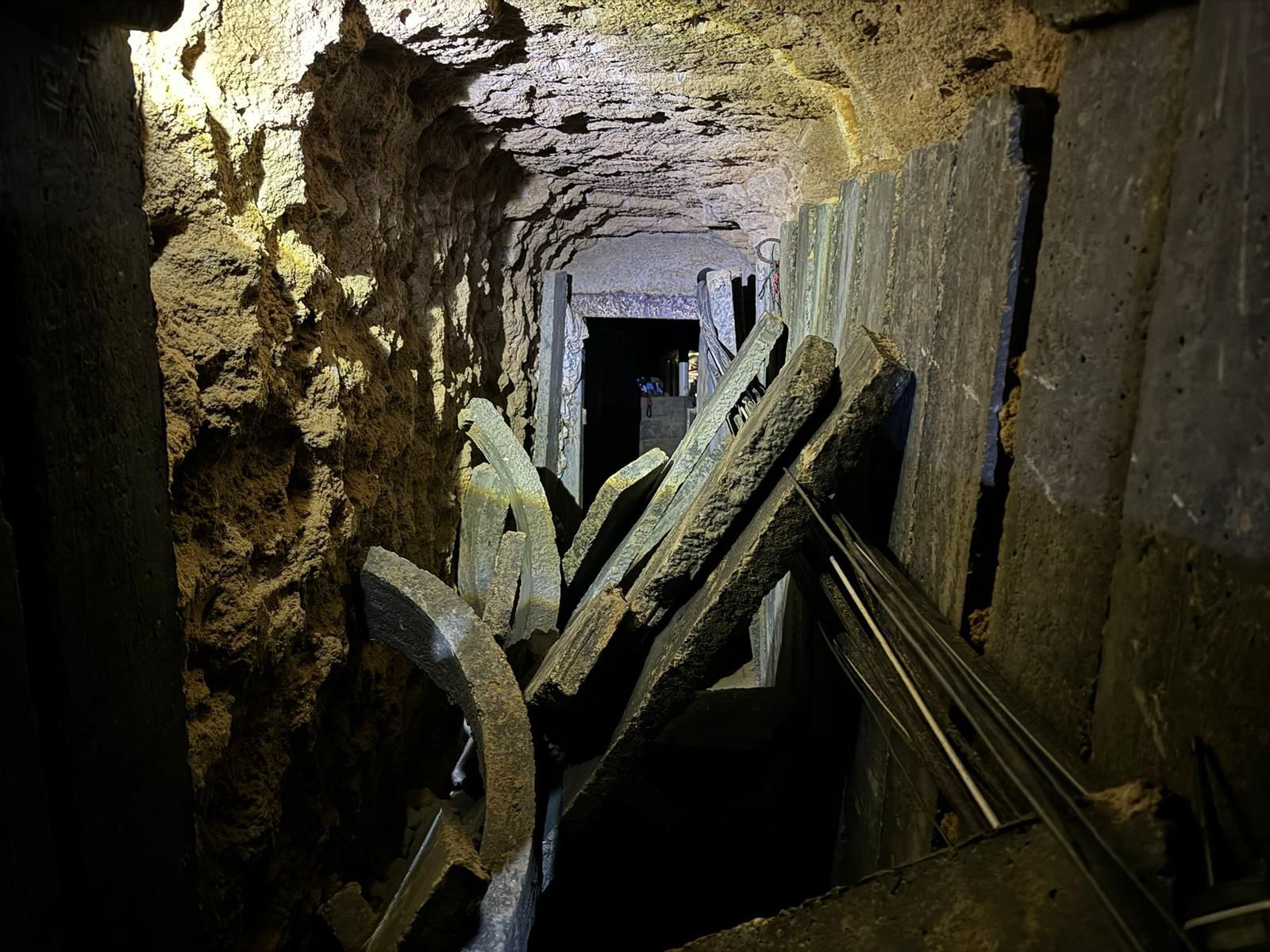 IDF reveals major Hamas tunnel where it says Hadar Goldin's remains ...