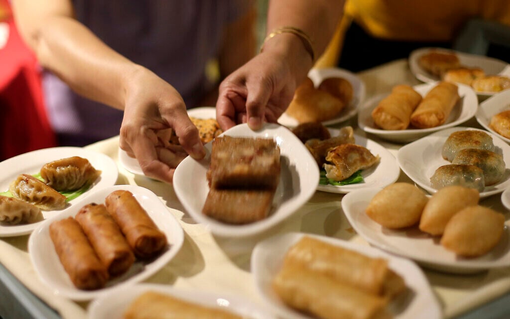 Merry Jewish Christmas: How Chinese food became a time-honored ...