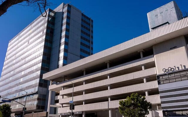 Investor gifts $100 million LA office tower to Chabad for massive ...