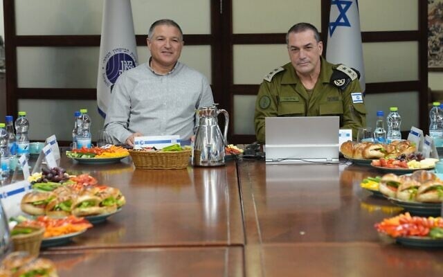 Shin Bet head hosts IDF chief for meeting on 'strengthening cooperation ...
