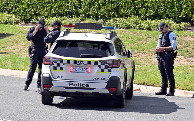 Police find no hate crime in Canberra bar's posters of Netanyahu and ...