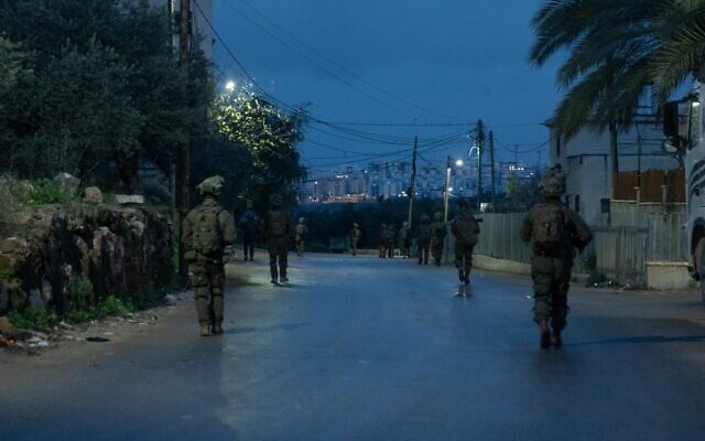 IDF arrests Palestinians in West Bank affiliated with Hamas and Islamic ...