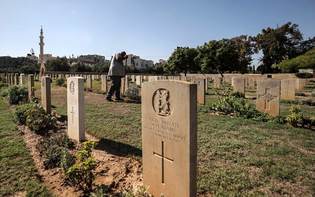 IDF said to have damaged Gaza cemetery containing graves of Allied ...