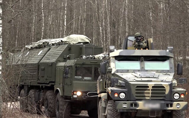 At least two killed as Russia uses hypersonic Oreshnik missile in mass ...