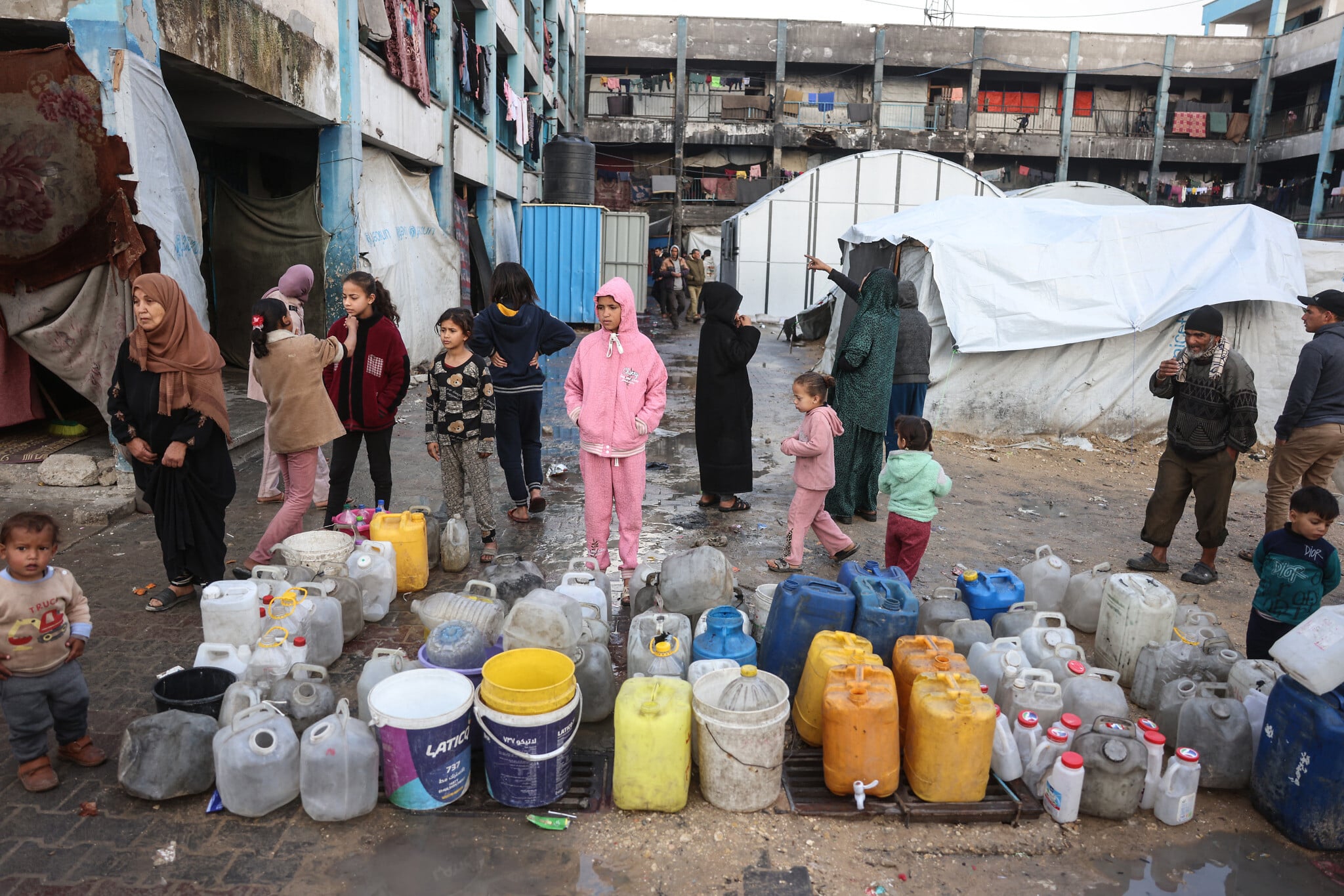 High Court temporarily freezes ban on foreign aid organizations ...