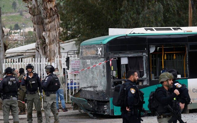 Anger mounts in northern communities as Netanyahu urges residents stay ...