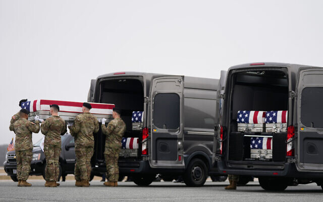 Trump joins grieving families for return of US soldiers killed in war ...