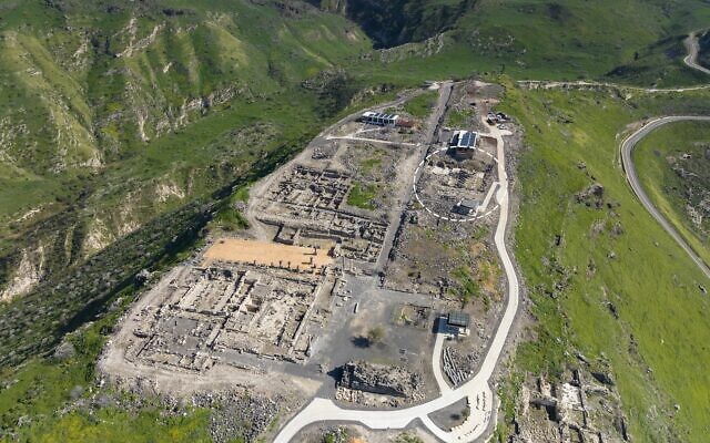 Marble bowl buried 1,300 years ago in Golan church sheds light on ...