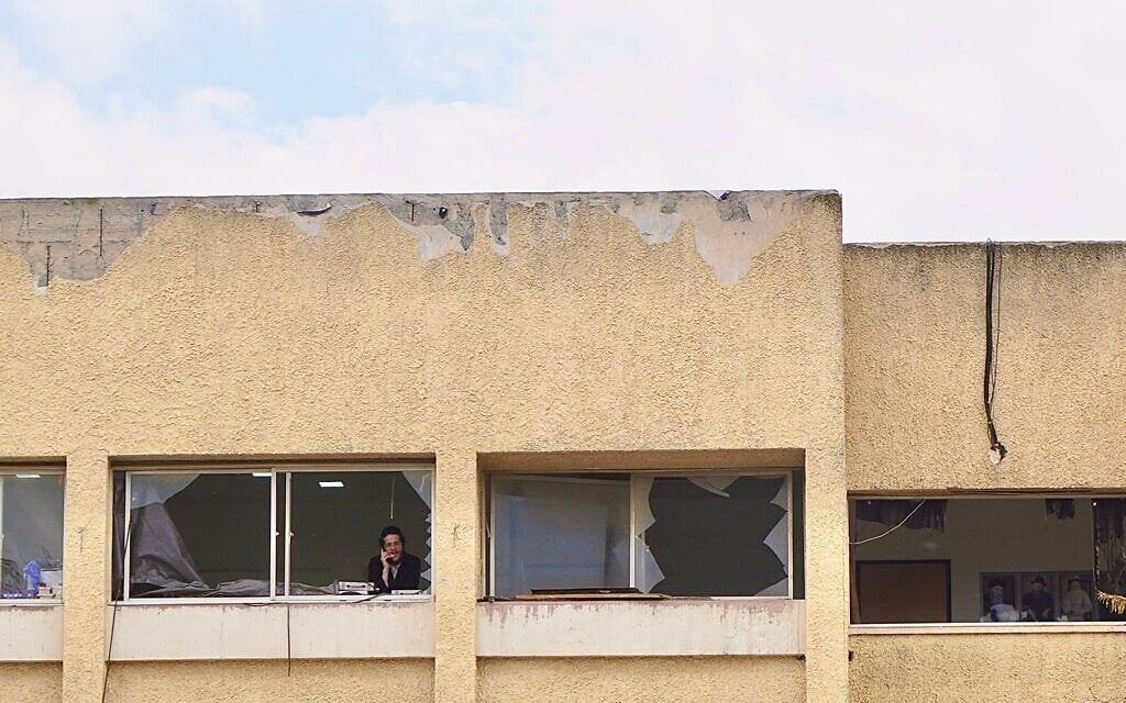 In Arad, missile blast adds fuel to feud over shelters being used as ...