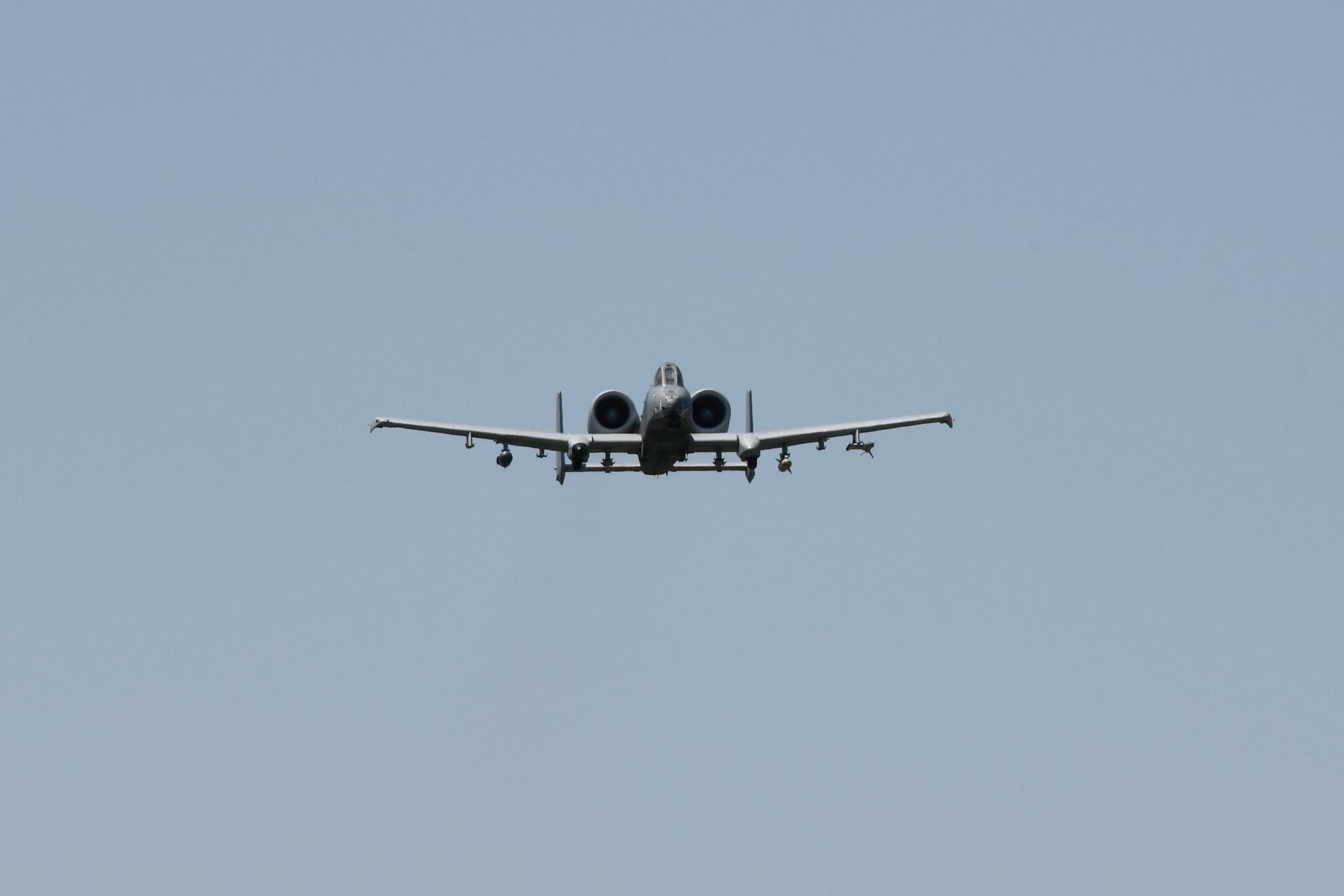 Iran shoots down US jet; 1 pilot rescued, US races against Iran to find ...