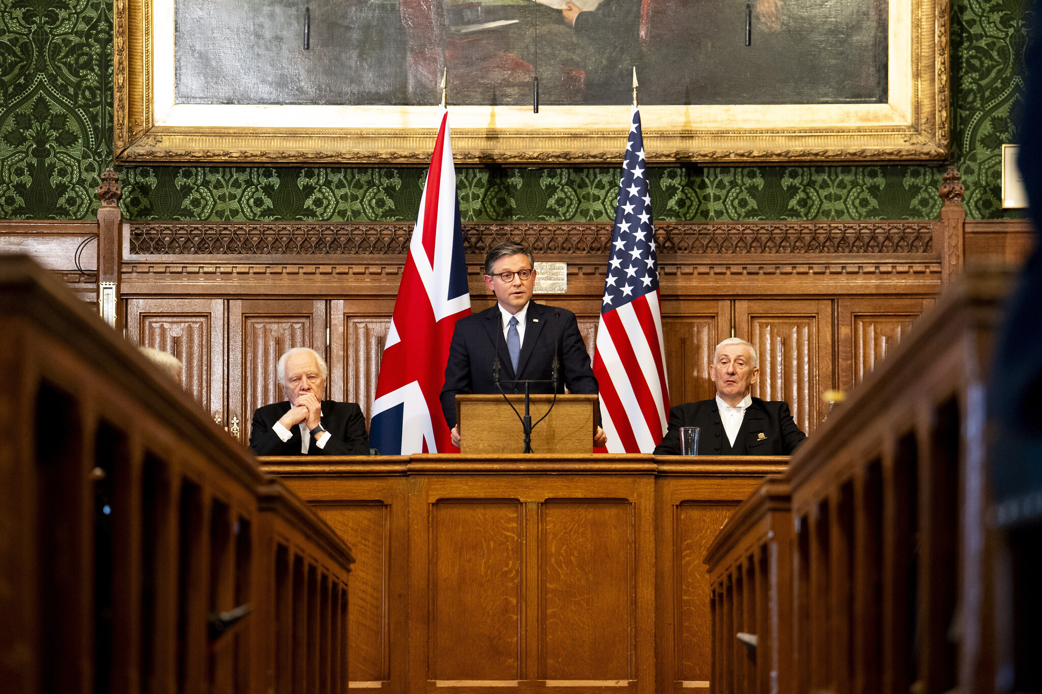 Trump welcomes King Charles to Washington, where monarch set to address ...