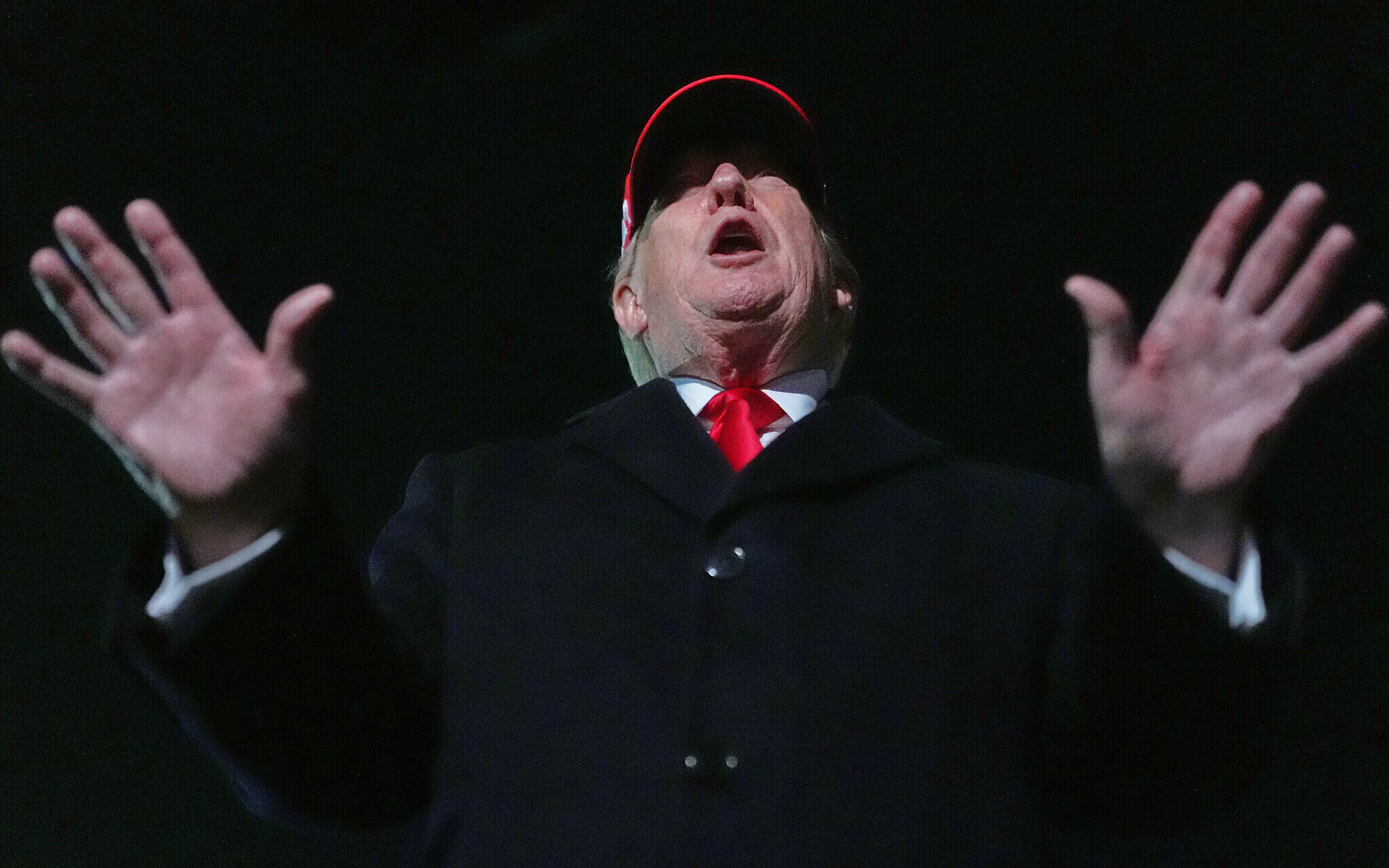 Trump deletes meme depicting him as Jesus, refuses to apologize amid ...