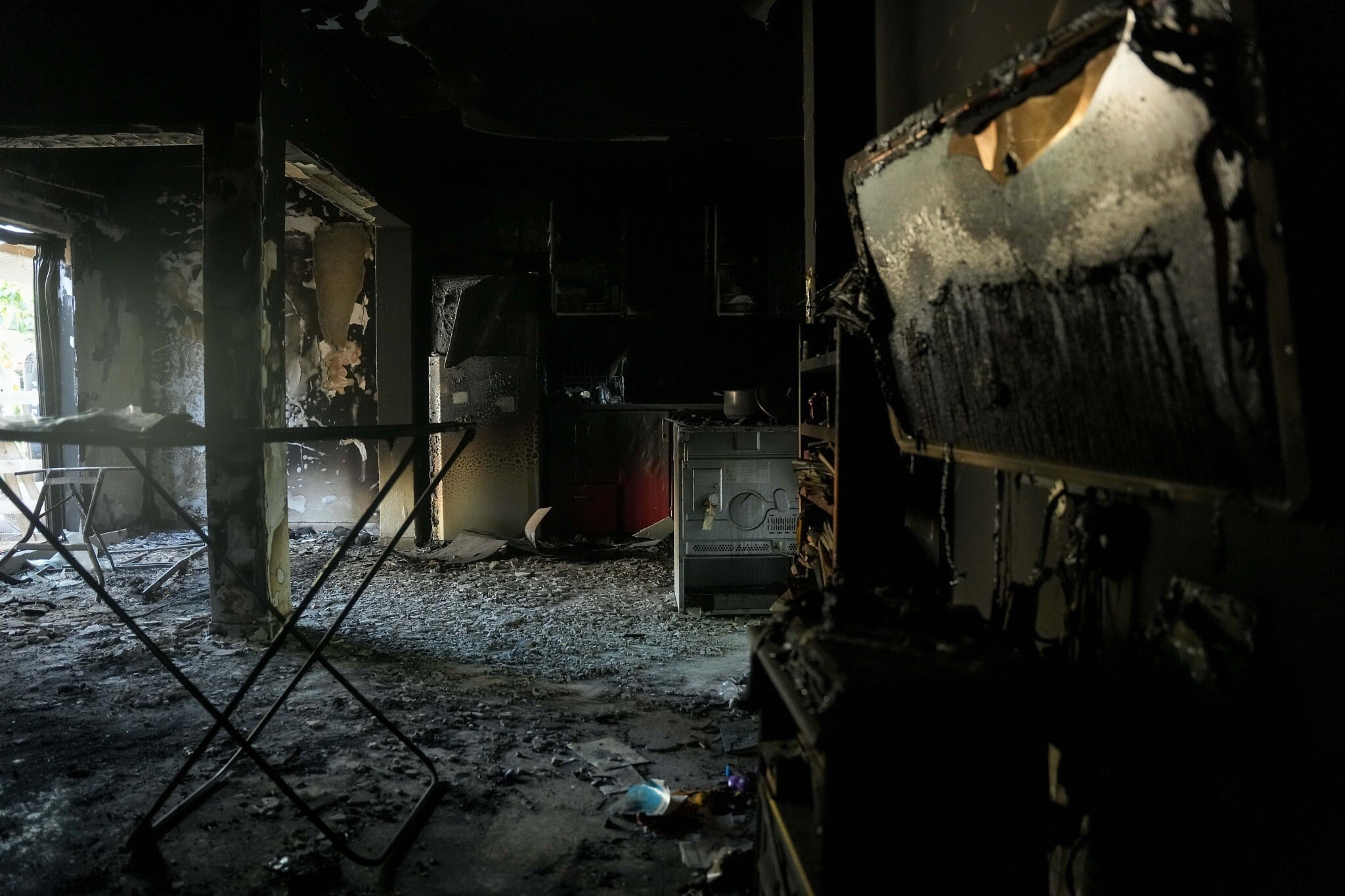 Kibbutz Holit was left to fight Hamas alone for hours on October 7 ...