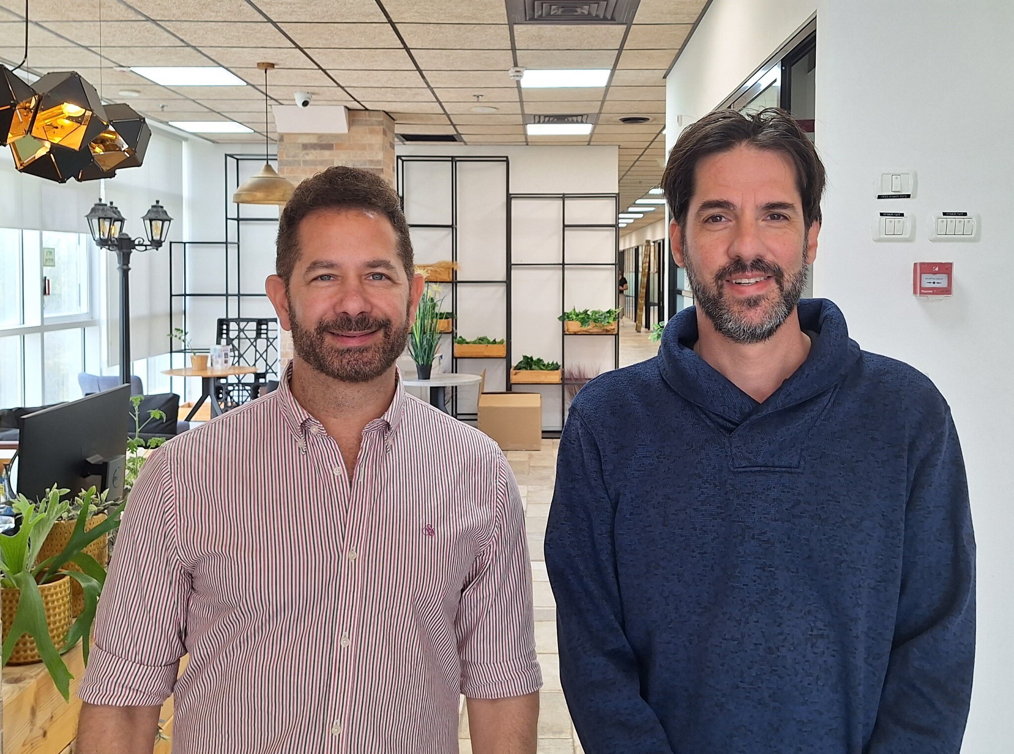 US-based Credo Tech buys Israeli maker of silicon chips for up to $1.3 ...