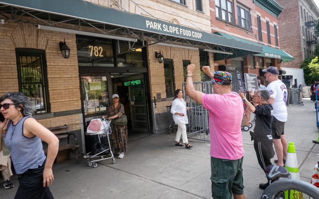 Brooklyn food coop makes it harder to boycott Israel | The Times of Israel
