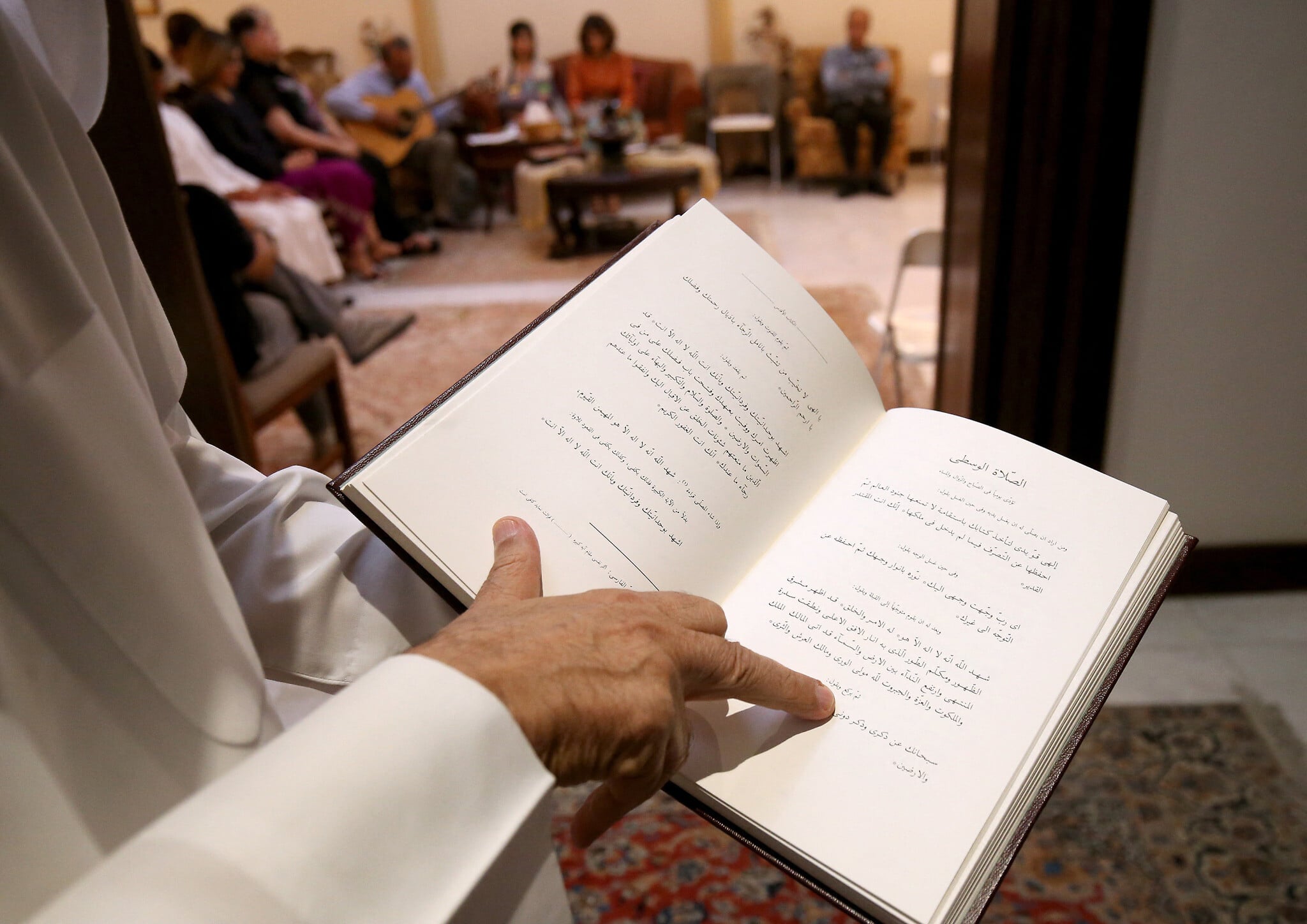 Iran's Baha'i minority community facing increasing arrests, torture and ...