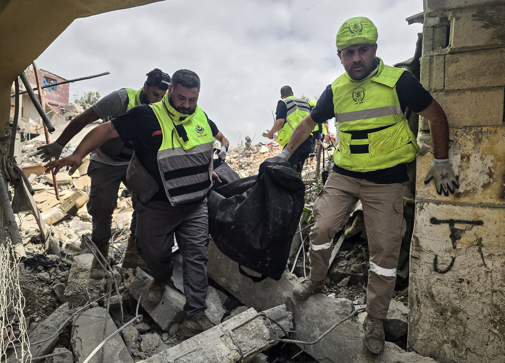 Hezbollah claims clashes with Israeli troops north of Litani; IDF ...