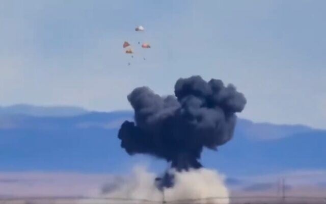 4 crew members eject safely after two US Navy jets collide during air ...