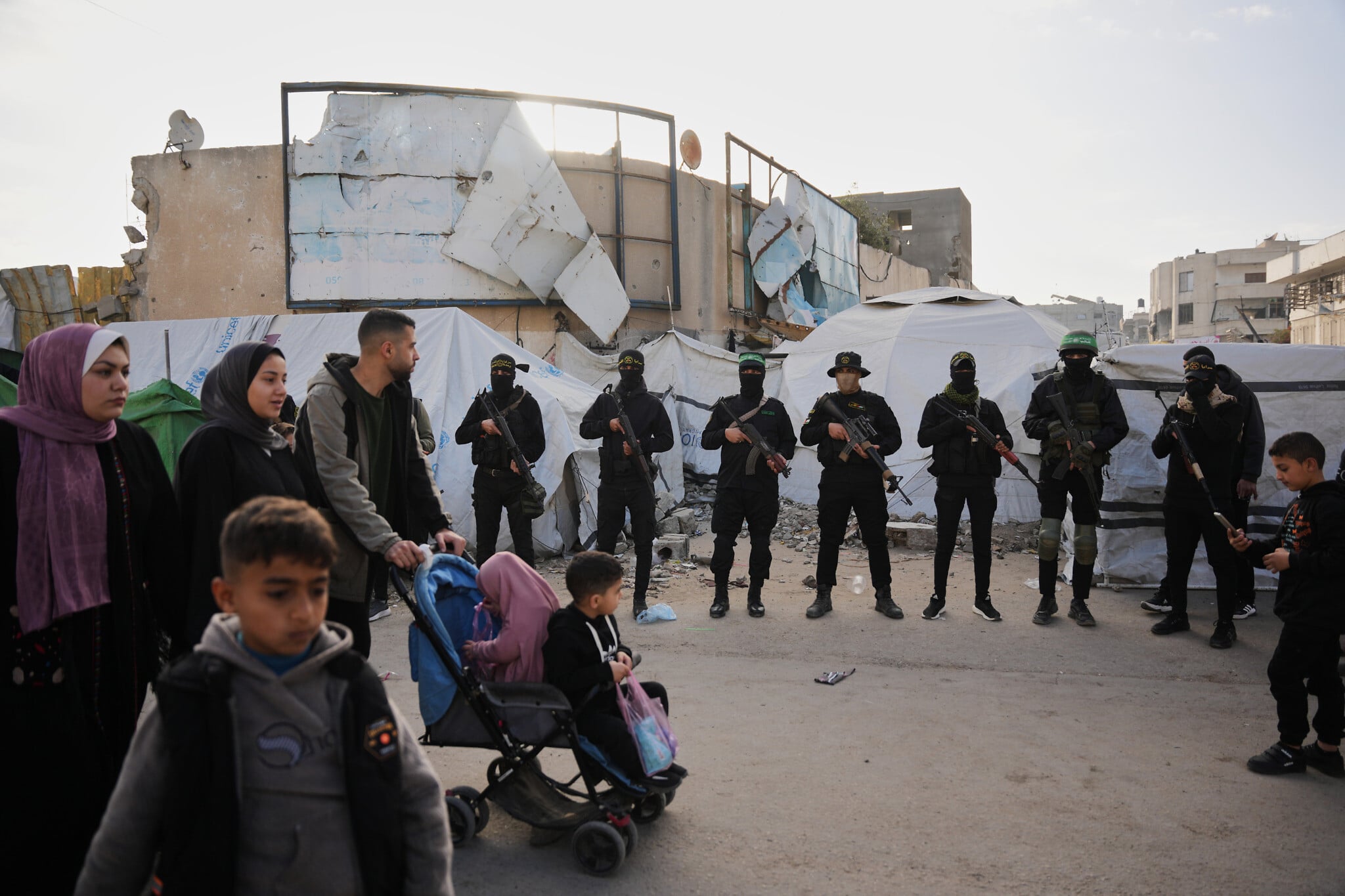 Gaza talks hosted by Egypt stall as Hamas disarmament remains only ...