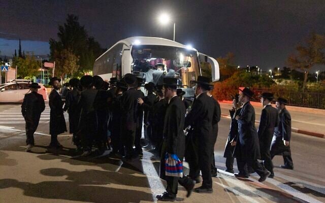 Haredim who rioted at home of deputy chief justice intended to ...